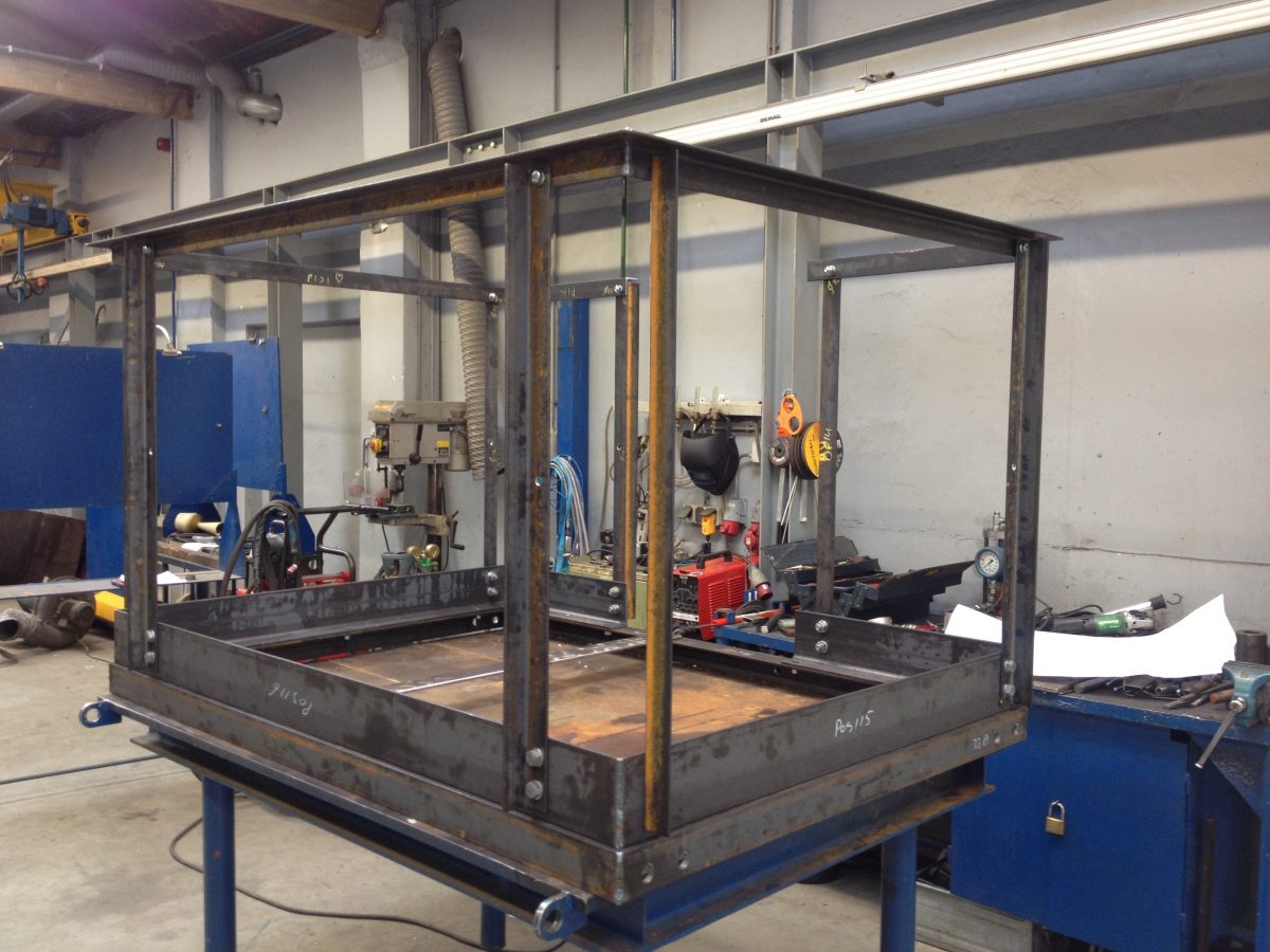 Trays, Internals, Steel Structures, Frames - Oostendorp Apparatenbouw